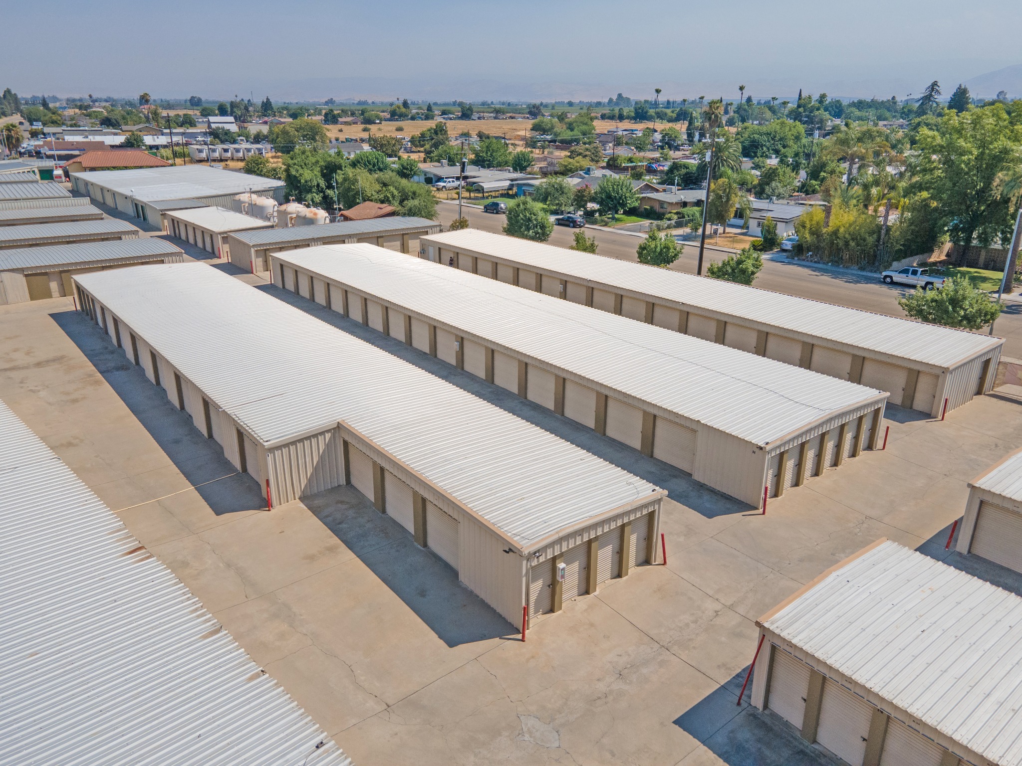 Storage Unit Rates and Availability
